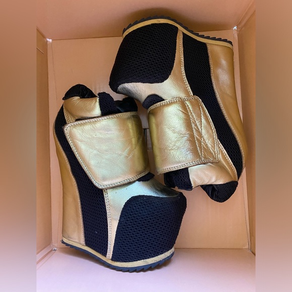 Jeffrey Campbell | Shoes | Jeffrey Campbell X Karmaloop Succession ...